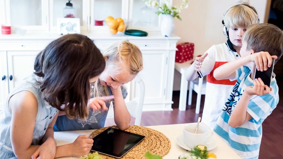 How to manage conflict among siblings | Monitor