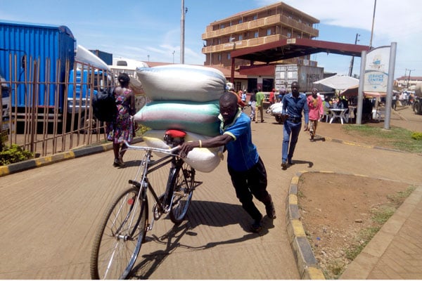 Busia locals feel the pinch as Kenya shuts illegal routes | Monitor