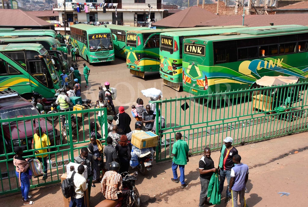 What buses pay to keep running | Monitor