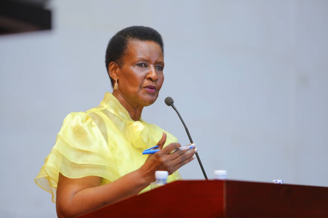 Dr Hilderman out to hit the right notes in Amelia remix | Monitor