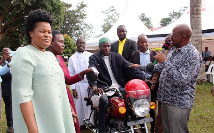 Teachers at Kayunga’s Ndeeba SSS sleep in shifts, share beds | Monitor