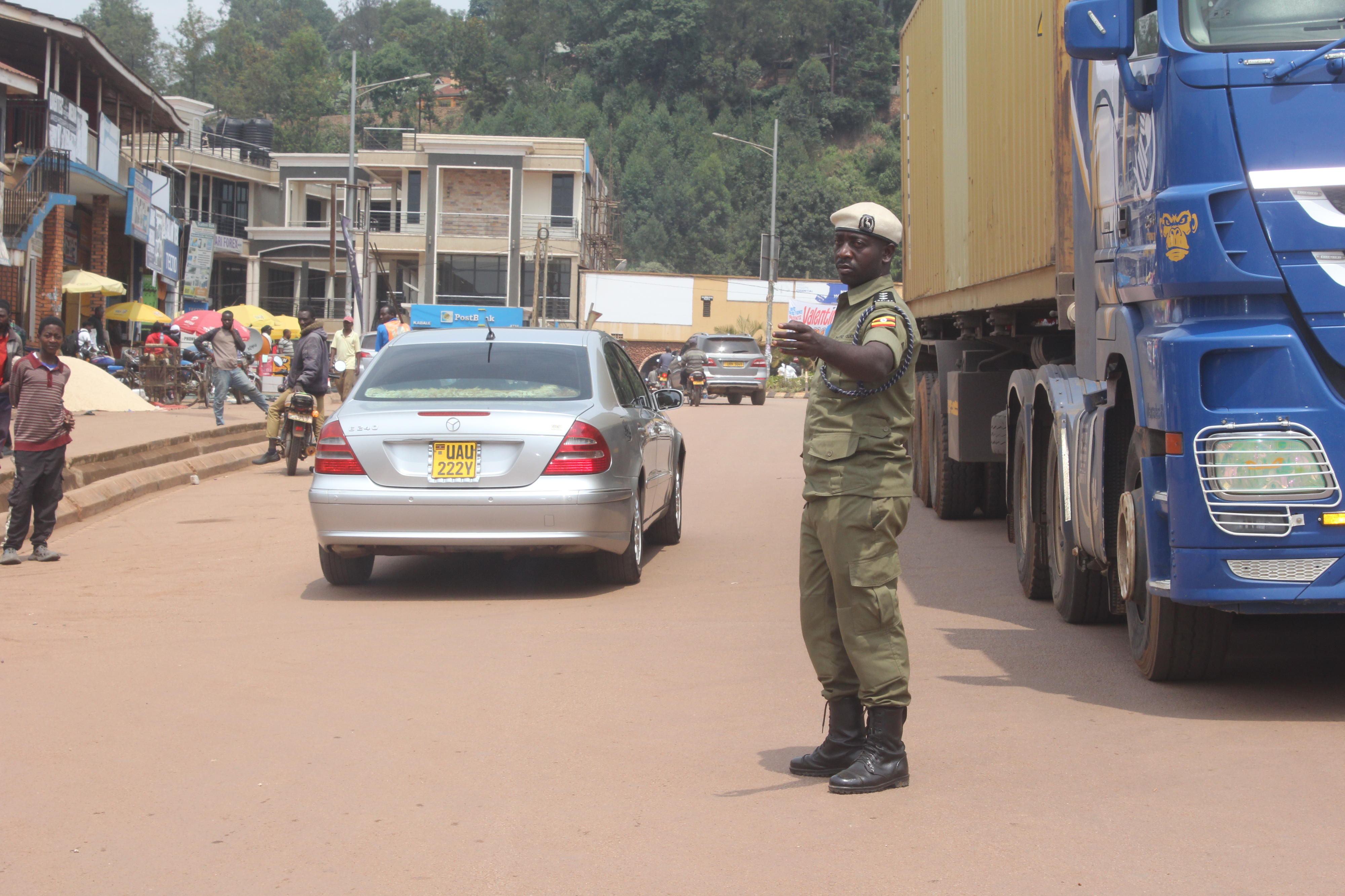 Kabale police call for directing post at Katuna border to enhance road ...