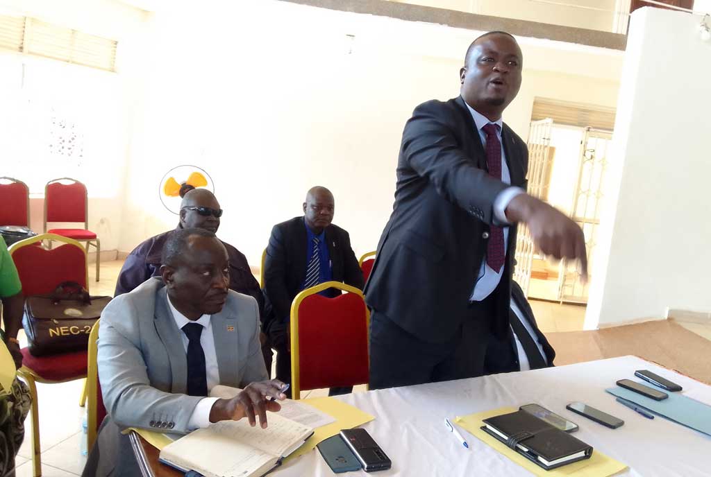 Kayunga councillors, chairperson clash over alleged corruption | Monitor