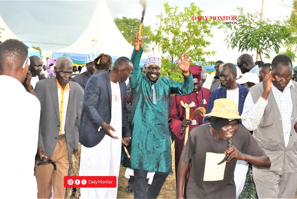 Alur King Phillips Olarker Rauni III to mark 15 years on throne | Monitor